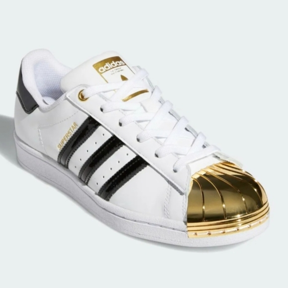 adidas | Shoes | Adidas Originals Womens Superstar Metal Toe Sneakers ...
